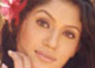 Dimple won a goody bag - Times of India