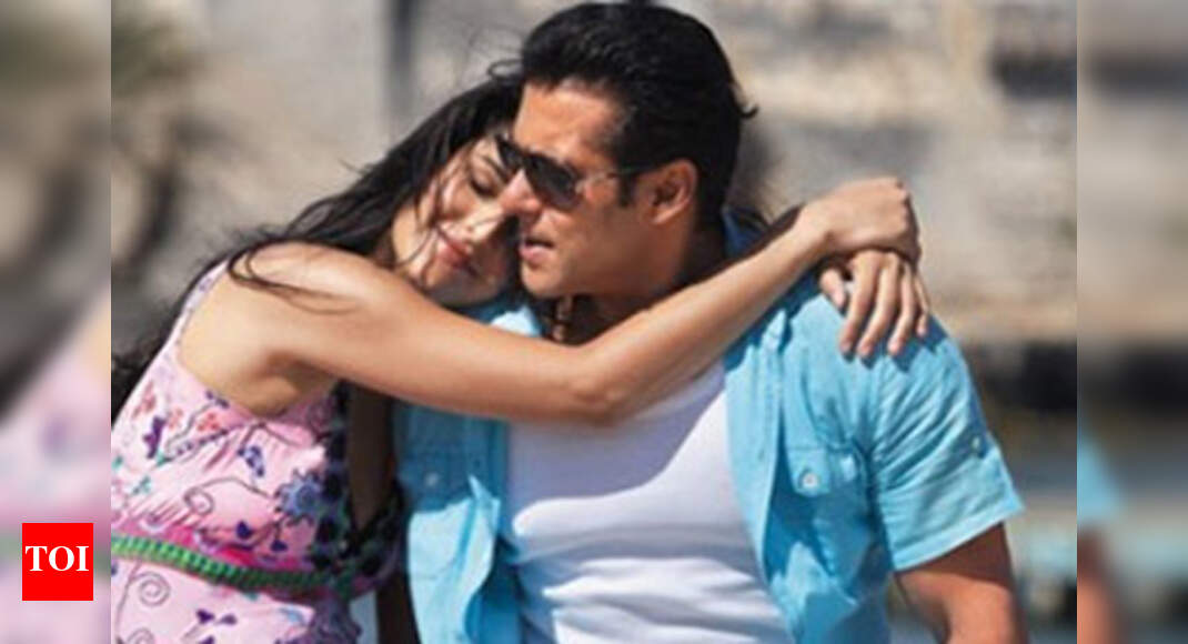 Will Katrina give Salman Khan a birthday hug? | Hindi Movie News ...
