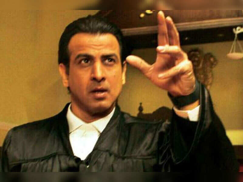 KD Pathak trapped to be killed in Adaalat - Times of India