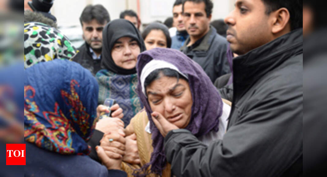 Syrian Prison: UK funeral for Indian-origin doctor who died in Syria ...