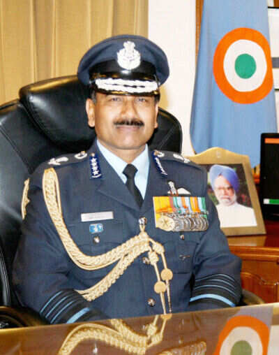 Arup Raha takes over as IAF chief | India News - Times of India