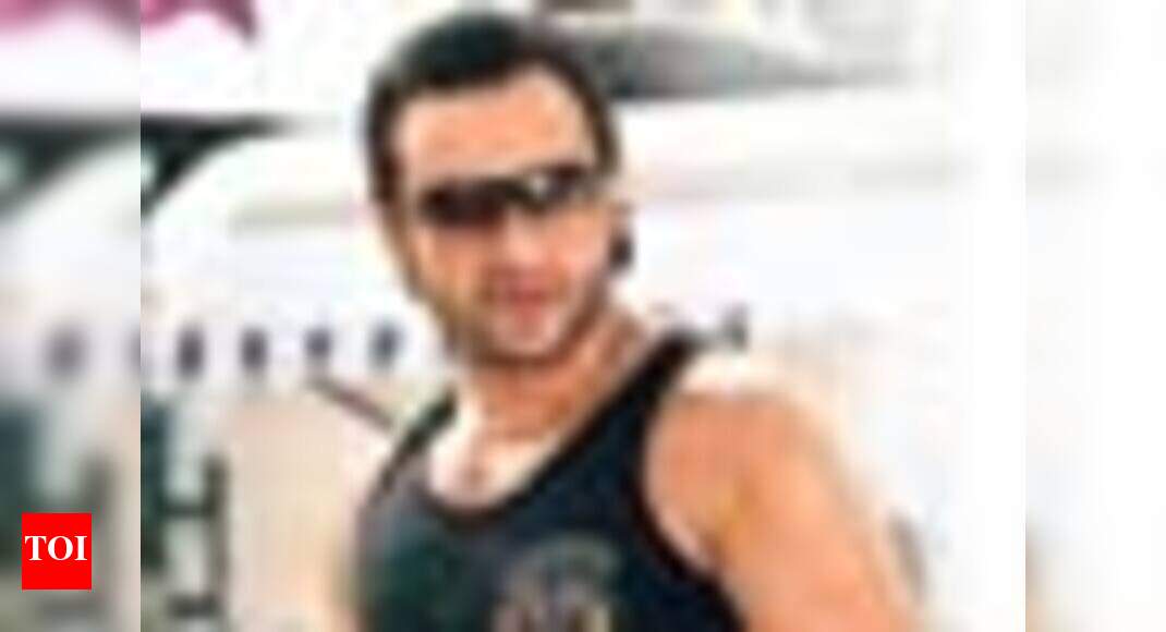 Saif opens up! | Hindi Movie News - Times of India