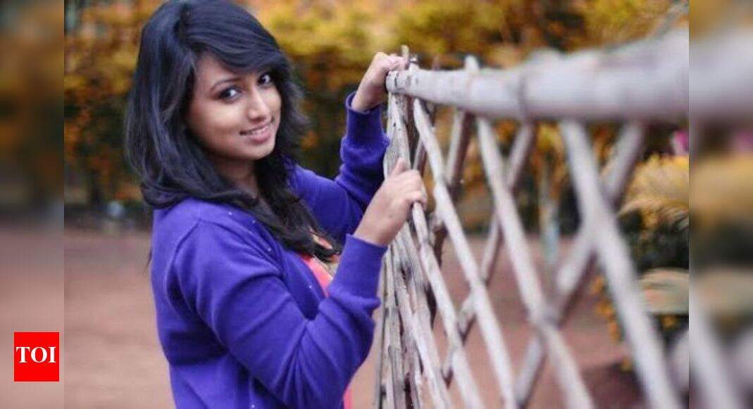 Actress Spoorthi Suresh shifts to the small screen - Times of India