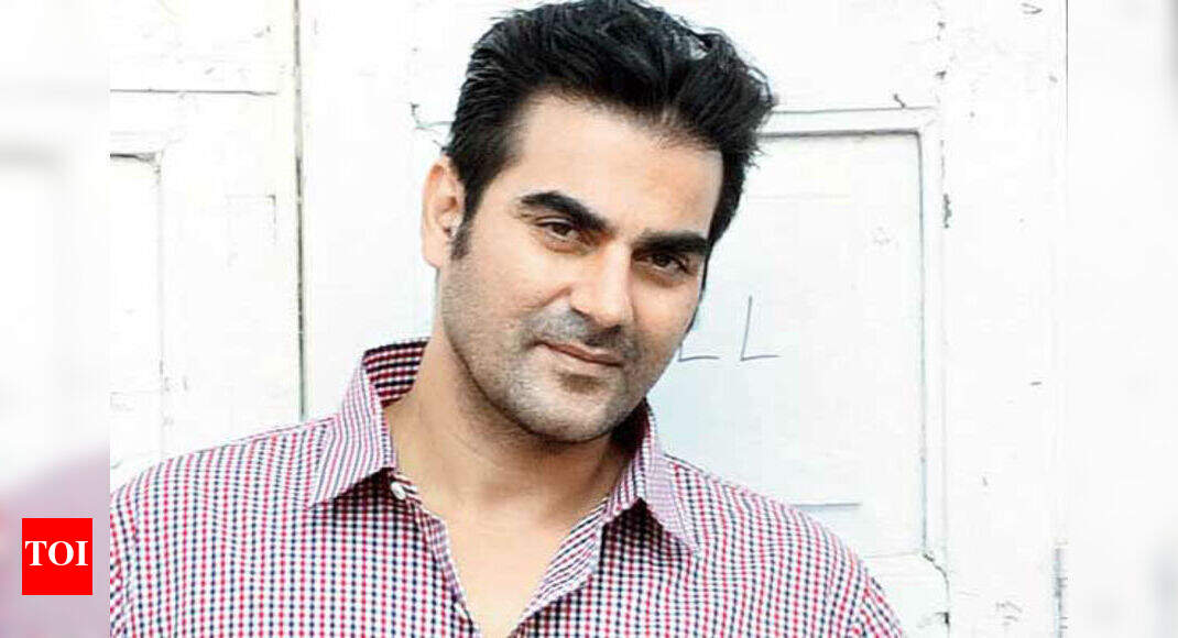 Arbaaz takes a break from Comedy Circus - Times of India