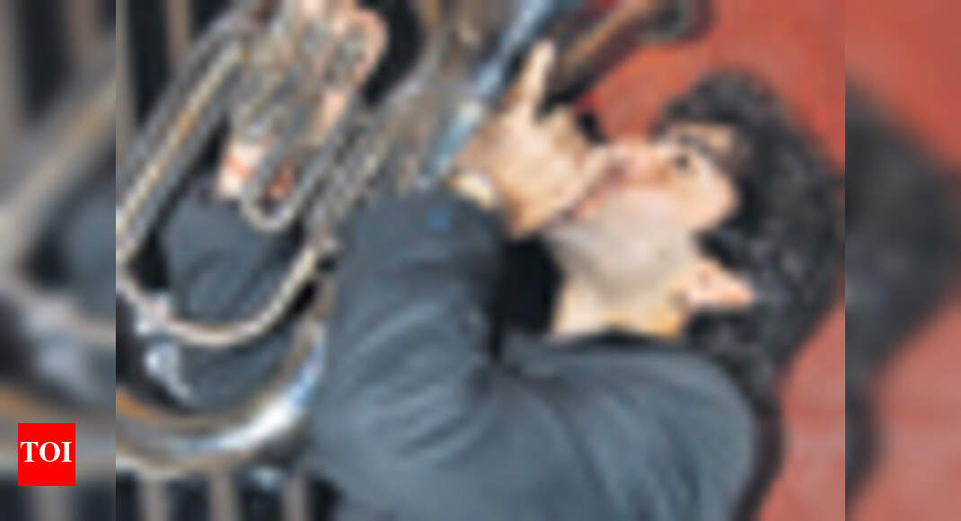 Jeet’s Bhojpuri feat does jolly well | Hindi Movie News - Times of India