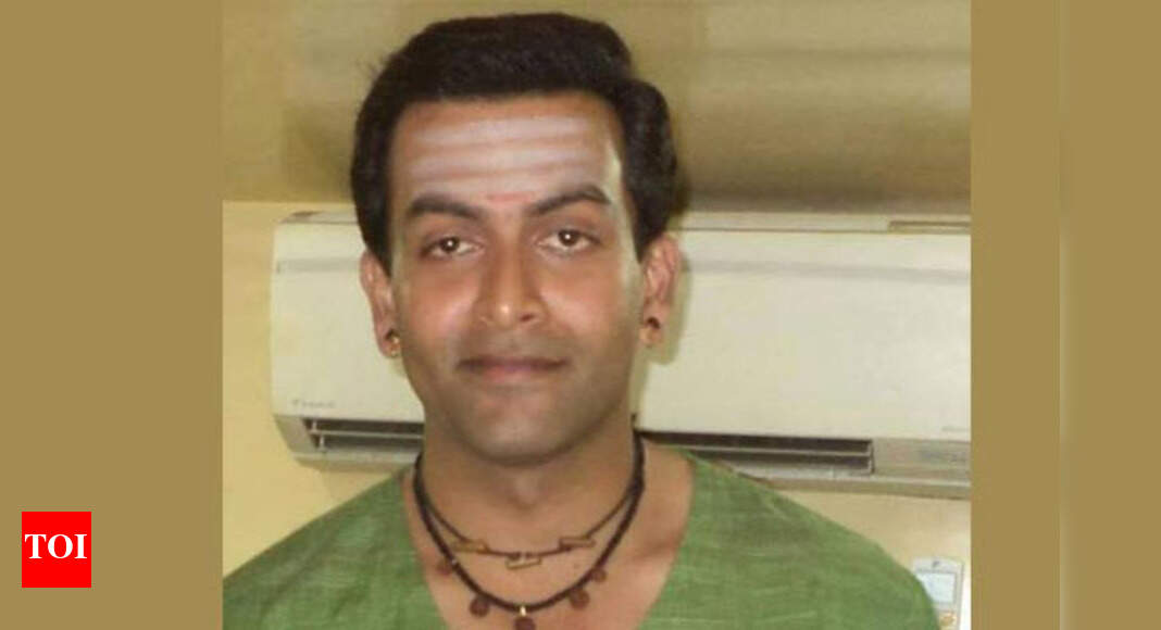Prithviraj sports traditional look! | Malayalam Movie News - Times of India
