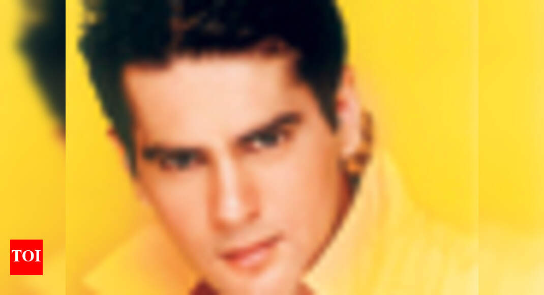 No character roles for me!: Amit - Times of India