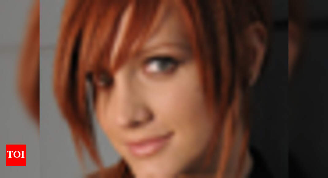 Ashlee Simpson’s Nicole date | English Movie News - Times of India