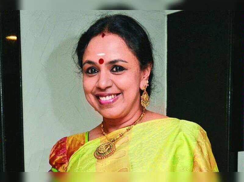 Sudha Raghunathan's recital in Bangalore today | Kannada Movie News ...