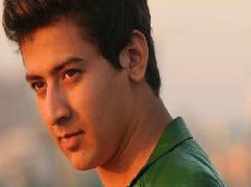 Paras Arora's Instagram, Twitter & Facebook on IDCrawl