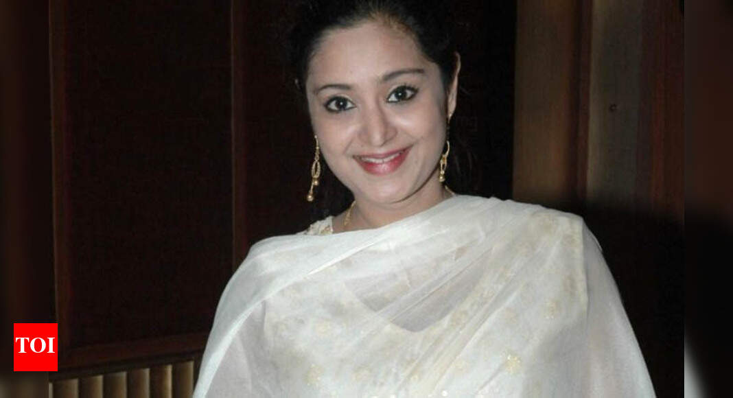 Charmila files complaint against her husband | Malayalam Movie News ...