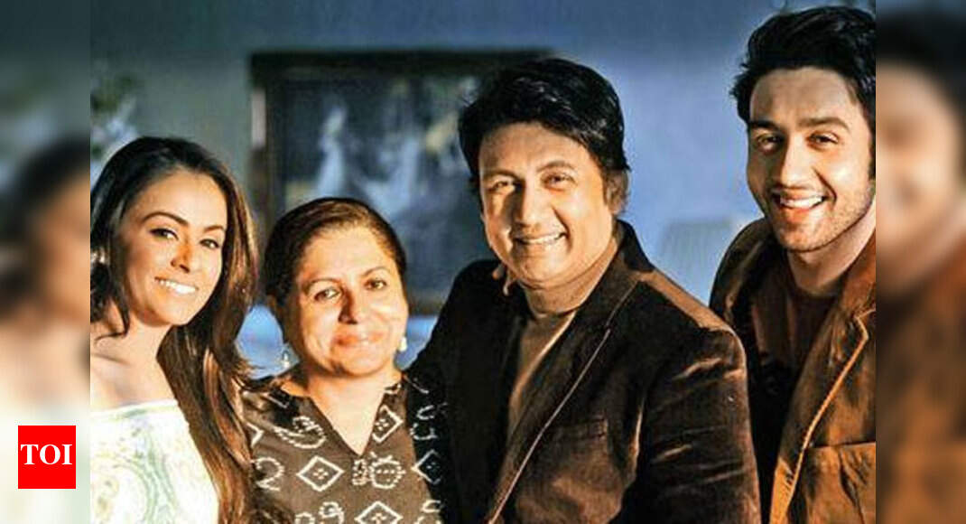 Heartless team watches film with audience | Hindi Movie News - Times of ...