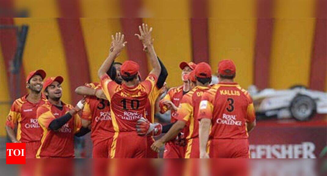 Royal Challengers beat Deccan Chargers by 3 runs | New Zealand in India ...