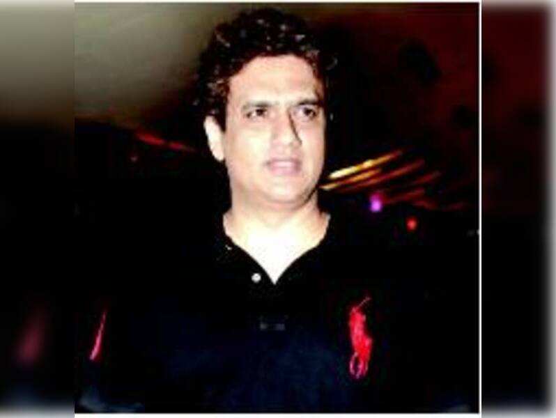 Daboo Malik turns scriptwriter | Hindi Movie News - Times of India