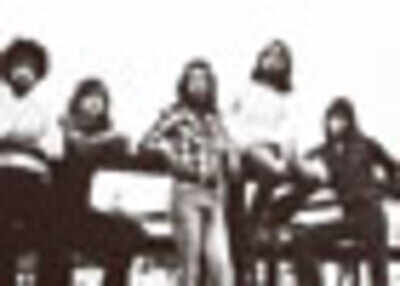 Eagles singer calls George Bush a chimp! | English Movie News - Times ...