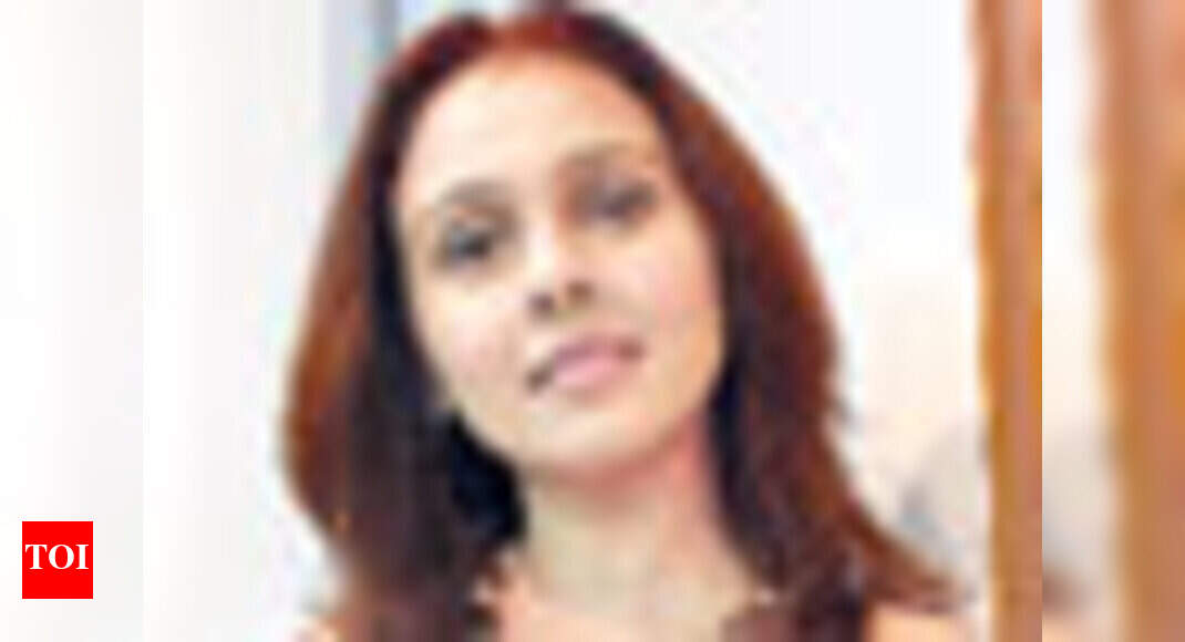 Suchitra spills the beans | Hindi Movie News - Times of India