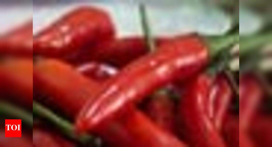 Chilli peppers can block pain, numbness - Times of India