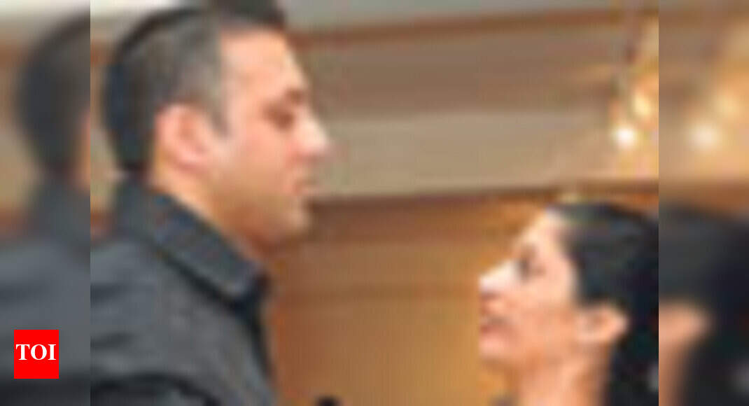 Ritu Walia puts up an art show | Events Movie News - Times of India