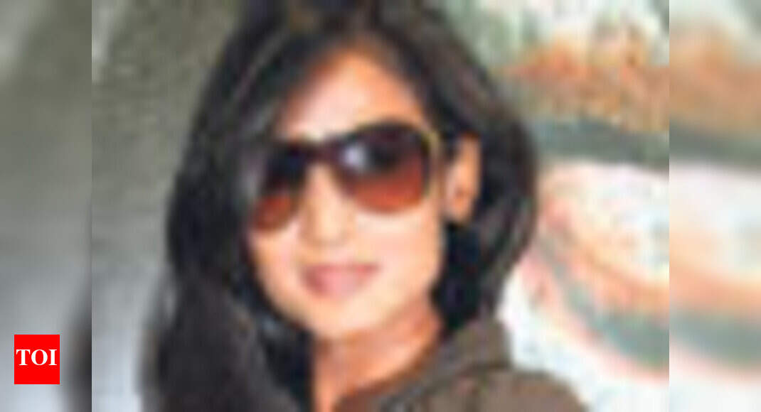 Sonal likes her tan | Hindi Movie News - The Times of India