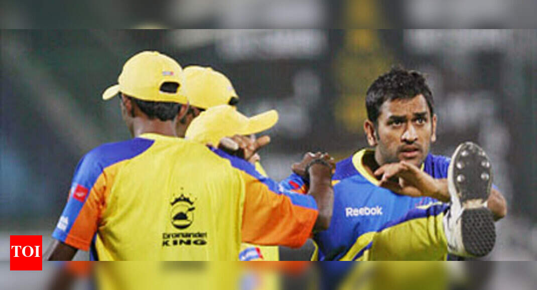 Dhoni & Co face Warne test - Times of India