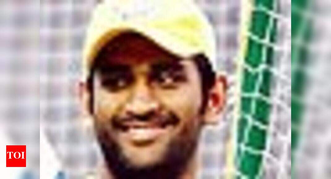 Dhoni & Co face Warne test - Times of India