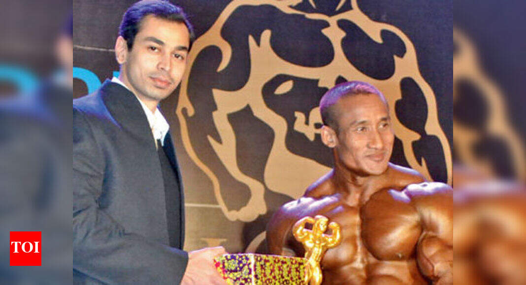 Narad Rai and Nitin Agarwal at Senior Body Buliding Championship in ...