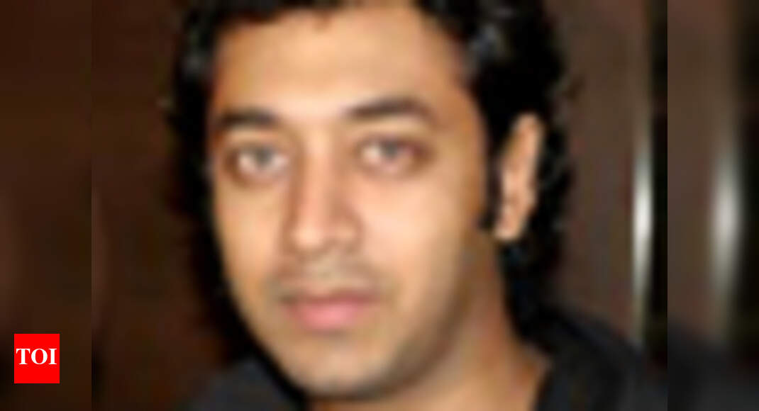 Hiten over his beak-up - Times of India