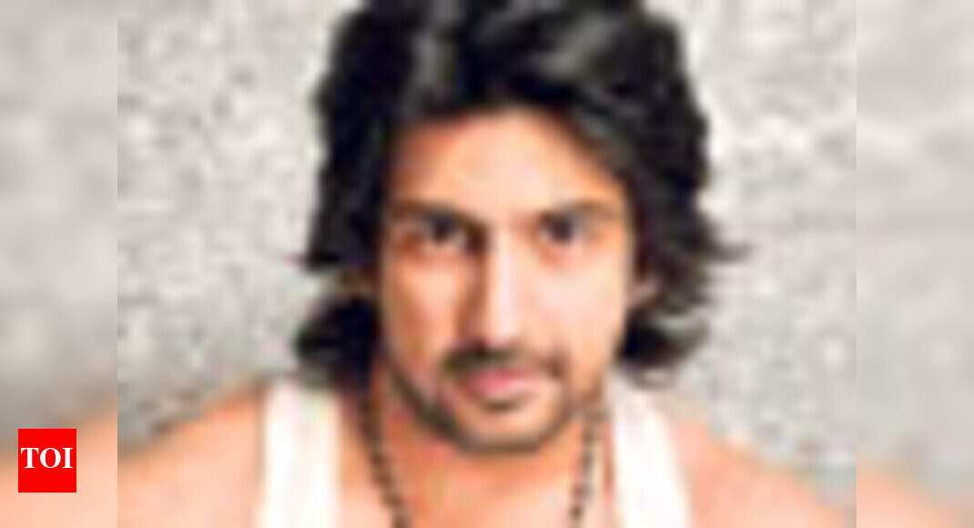 When Aslam caused traffic jam | Hindi Movie News - Times of India