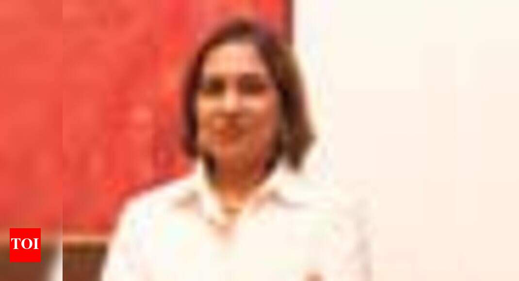 Priti's art is unique | Events Movie News - Times of India