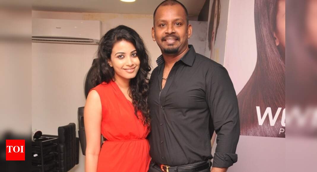 Kavya and Sam looked stunning at the launch of Essensuals salon in ...