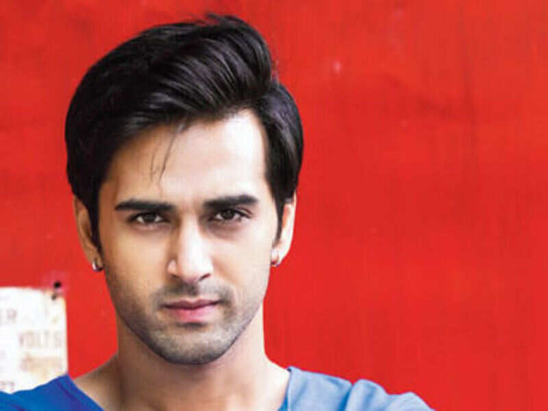 Pulkit has looks like me and sincerity like Aamir: Salman Khan | Hindi ...