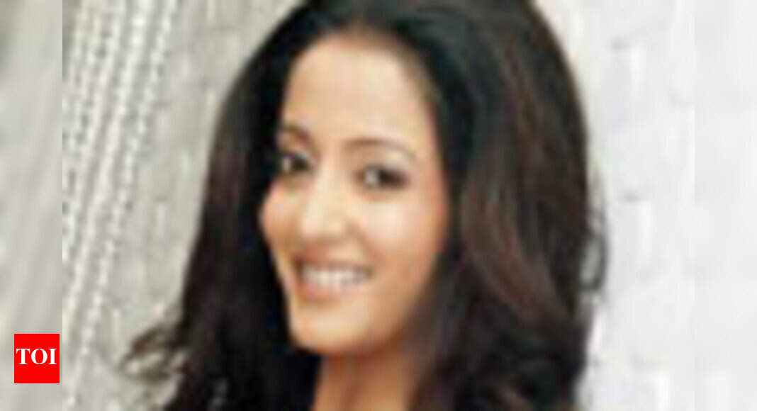 Raima Sen: My parents, my strength - Times of India