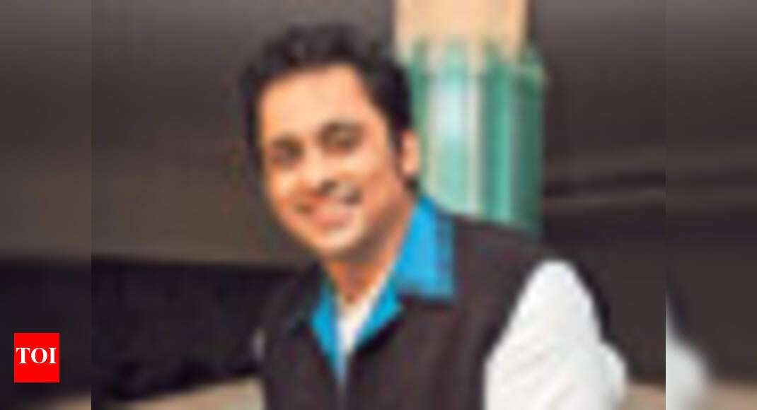 Anuj back with a bang! - Times of India