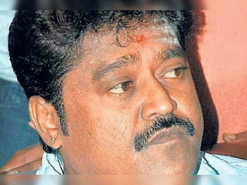 Jaggesh celebrates his birthday with fans | Kannada Movie News - Times ...