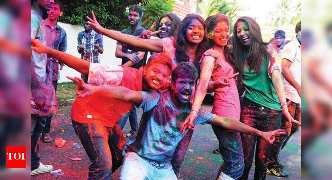 Holi celebration in Kochi | Events Movie News - Times of India