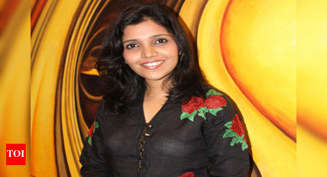 Mukta’s secret love affair | Marathi Movie News - Times of India