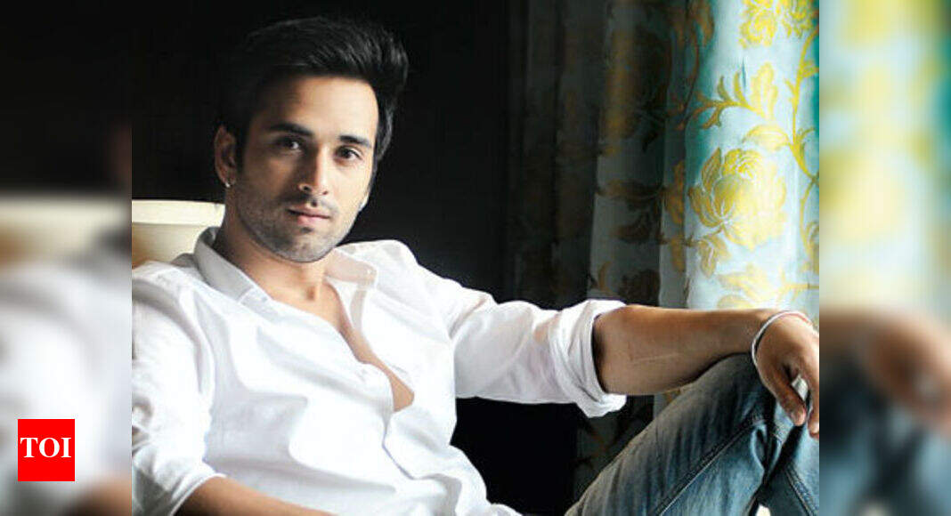Fiancee’s tips come in handy for Pulkit’s journo turn | Hindi Movie ...