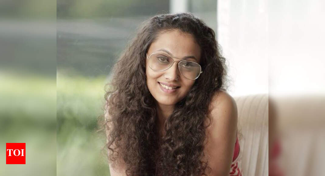 Parvathi Menon debuts with Gangster | Malayalam Movie News - Times of India