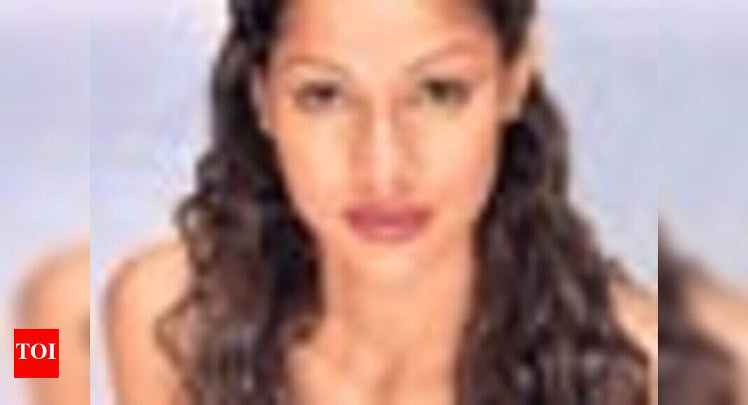 Nethra gets a reality check - Times of India