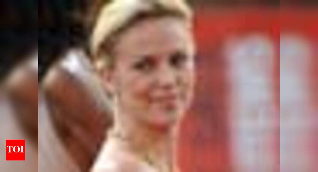 Charlize doesn't want to be a pin-up! | English Movie News - Times of India