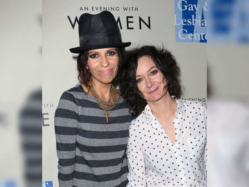 Actress Sara Gilbert marries longtime girlfriend | English Movie News ...