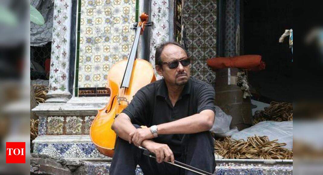 Anjan Dutt plays Pied Piper to city students | Bengali Movie News ...