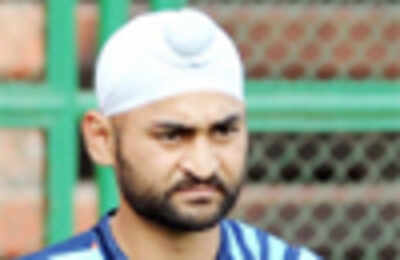 Gurbaj, Mujtaba return; Sandeep ignored for Europe tour | Hockey News ...