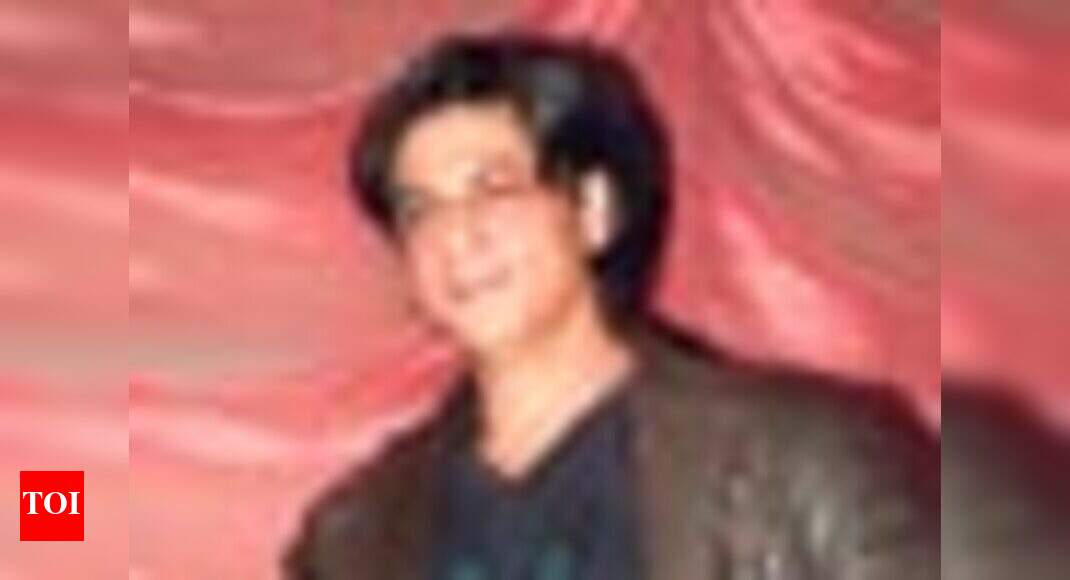 Shah Rukh the 'early bird' | Hindi Movie News - Times of India