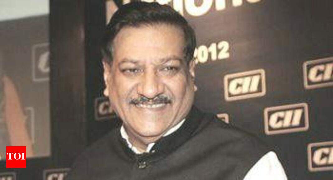Modi wave is not visible anywhere: Prithviraj Chavan - Times of India