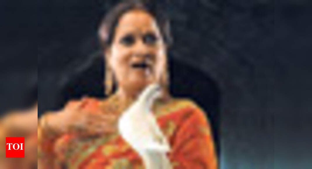 Himani is very angry - Times of India
