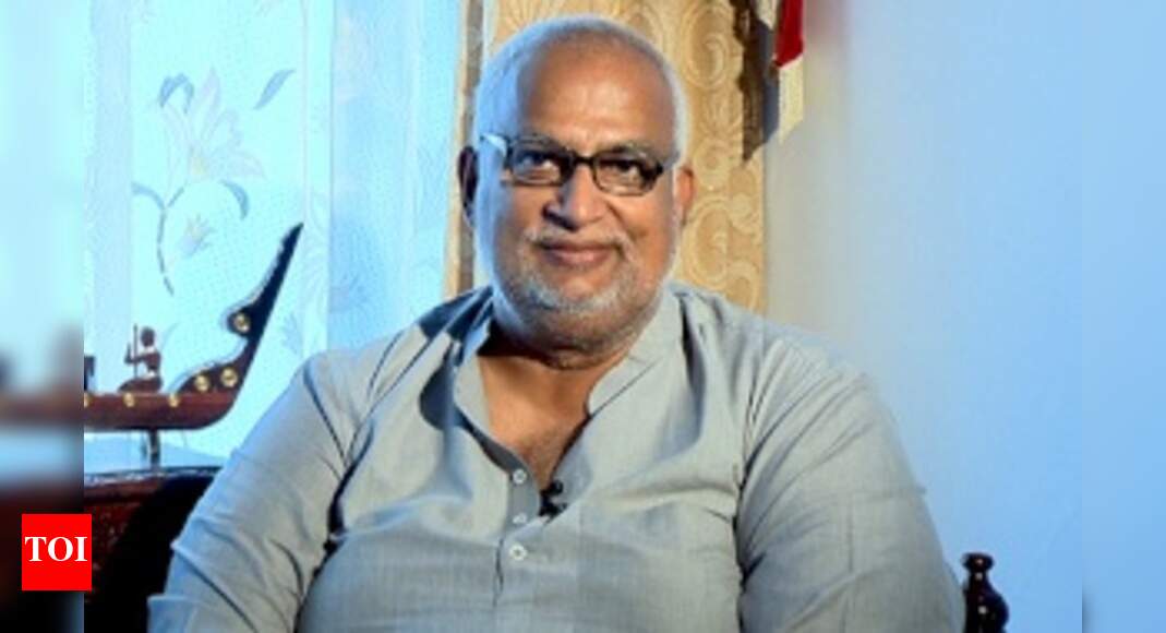 Chamaram was based on John Paul’s college days | Malayalam Movie News ...