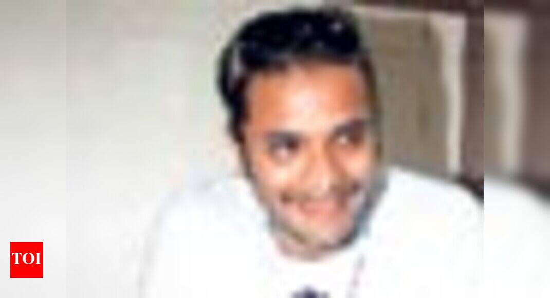 Murali narrowly escapes death | Hindi Movie News - Times of India