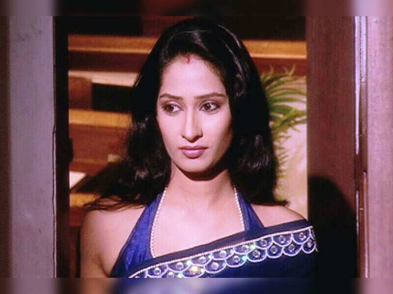 Tu Tithe Mee: Priya Marathe to return to Tu Tithe Mee - Times of India