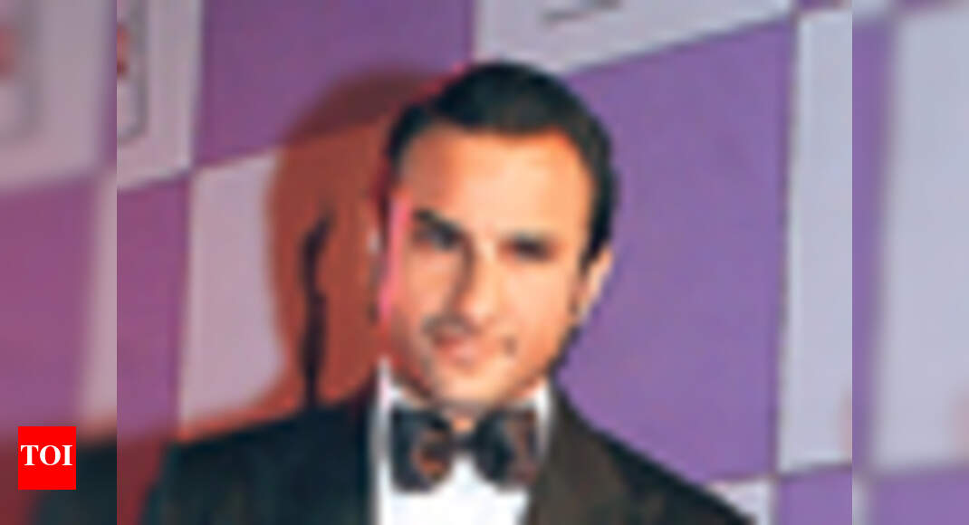 ‘I went to a Muslim builder,' says Saif | Hindi Movie News - Times of India